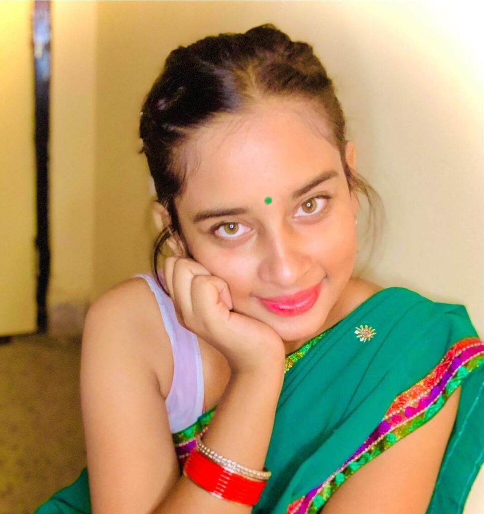 Akanksha Pandey Wiki, Age, Height, Weight, Movies, Family, Neth Worth, And Career Details ...