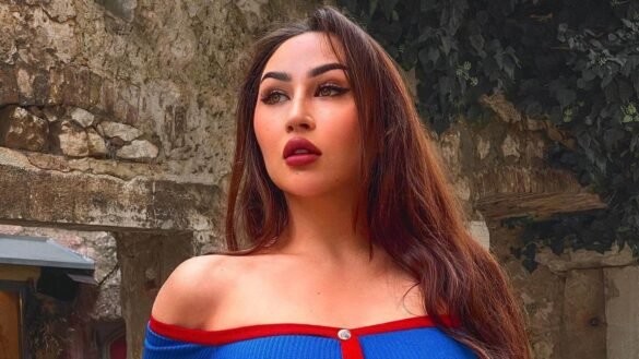 Who Is Louisa Khovanski? Bio, Wiki, Height, Age, Family, Boyfriend ...