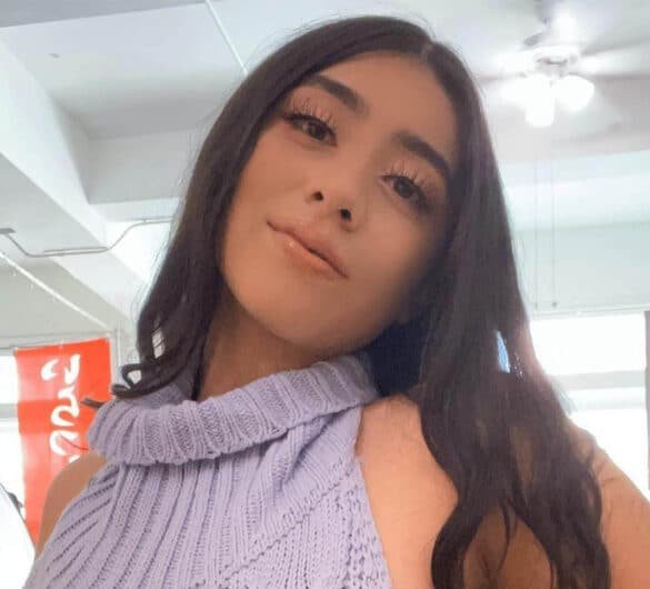 Violet Myers Age, Wiki, Boyfriend, Family, Weight, Height, Onlyfans ...