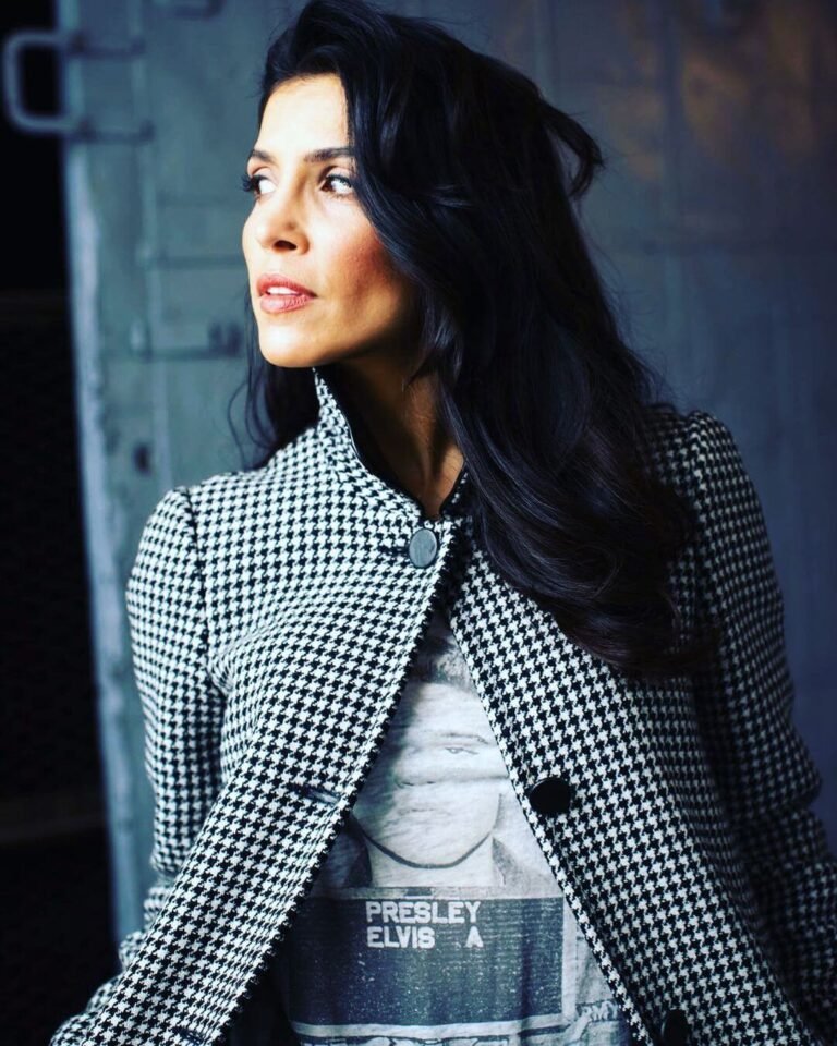 Who Is Nazneen Contractor? Age, Biography, Height, Weight, Movies, TV ...