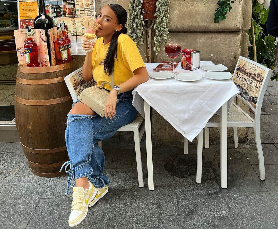 Katya (iamkatyaa) Age, Wiki, Bio, Height, Weight, Husband, Modeling ...