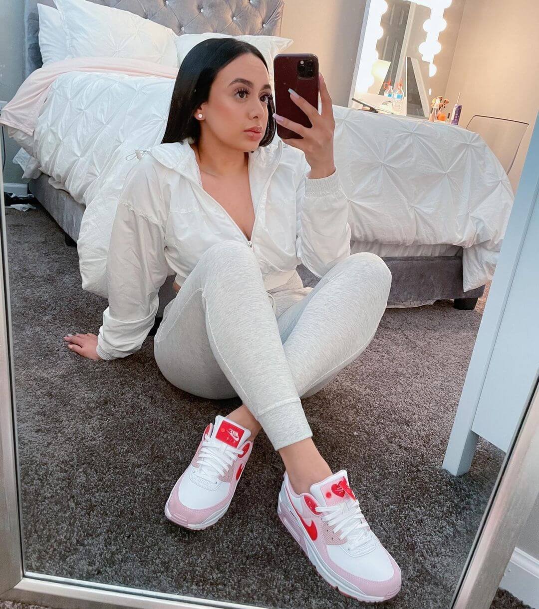 Aly Nich Wiki, Height, Weight, Age, Biography, Tiktok, Net Worth, 5 ...