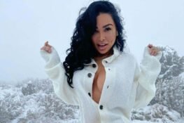 Who Is Levi Coralynn? Bio, Wiki, Age, Height, Weight, Modelling Career ...