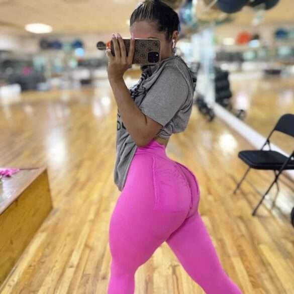 Who Is Estefania? Bio, Age, Height, Net Worth, Relationship, — InstaMix ...