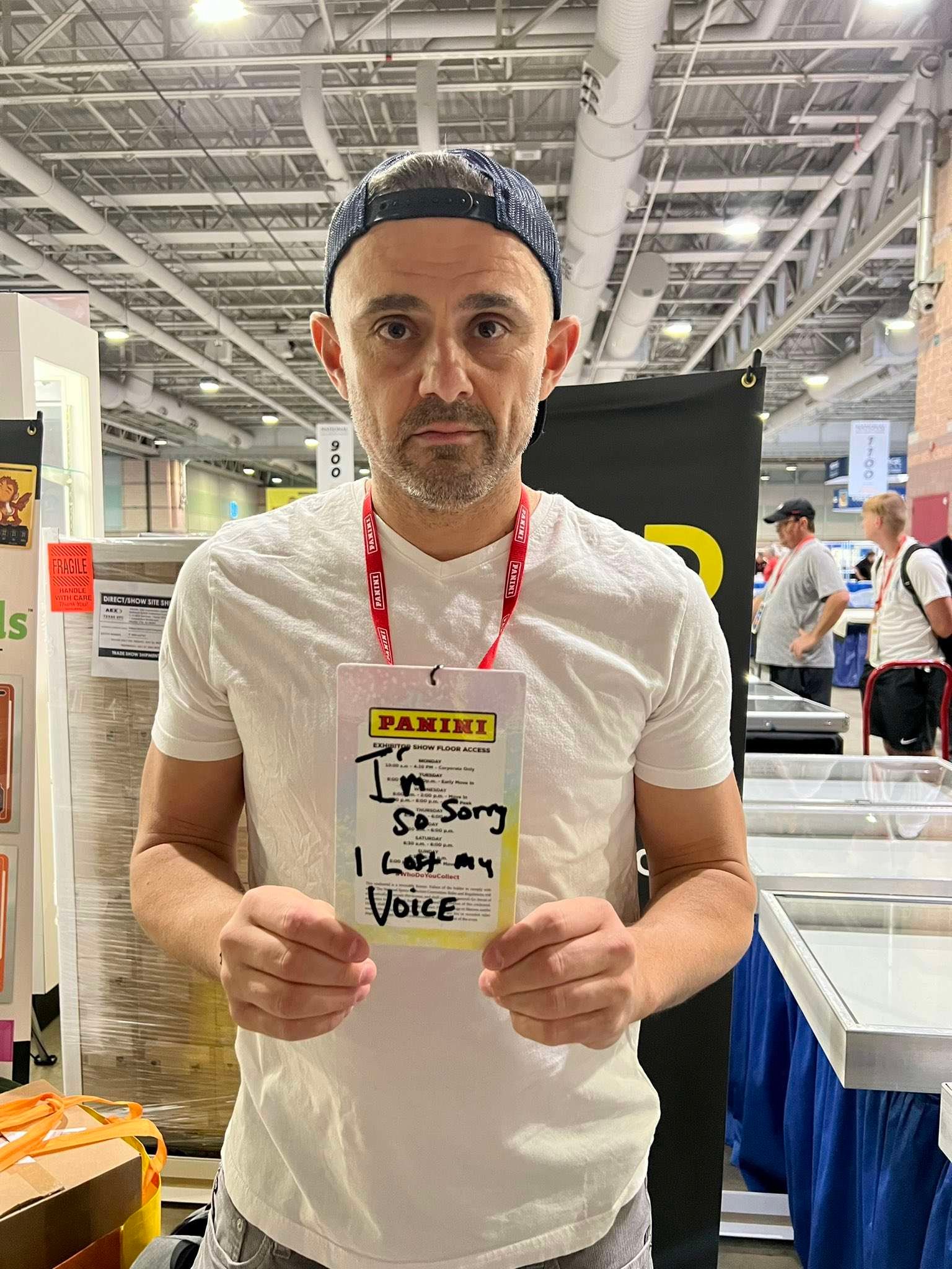 Gary Vaynerchuk Age, Biography, Height, Weight, Books, Wife, Children ...