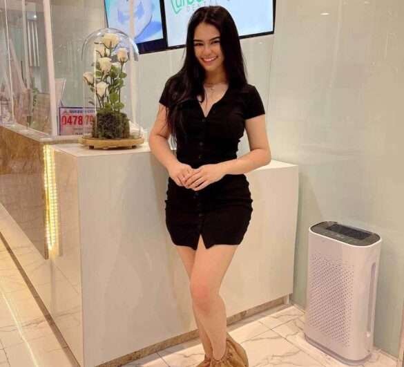 Kate Gonzales Age, Wiki, Biography, Physical Appearance, Net Worth, And ...