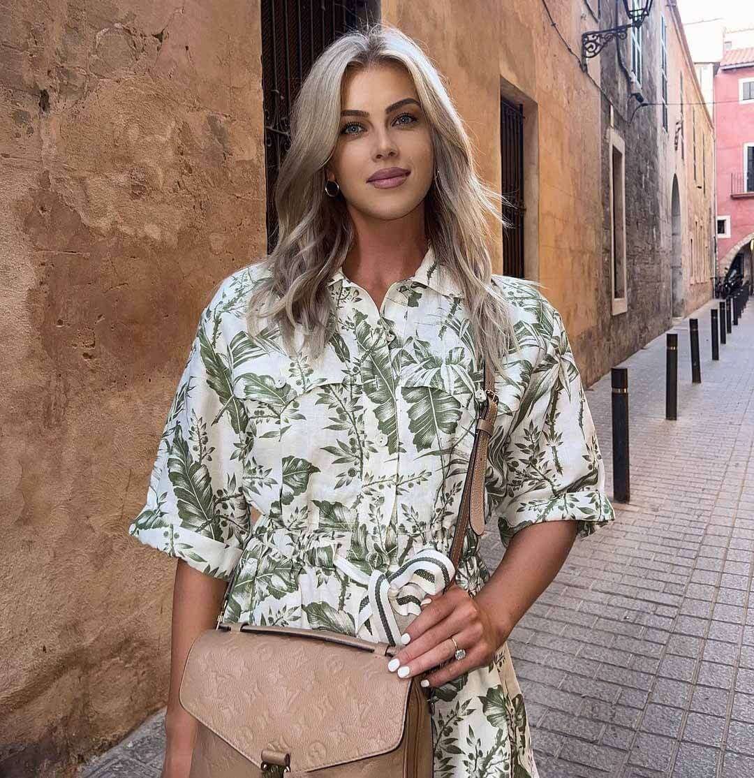 Chloe Boucher Net Worth, Biography, Age, Weight, Height, Family, Five ...