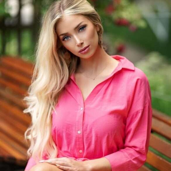 Giulia Corrado Bio, Wiki, Age, Height, Social Media, — InstaMix Global