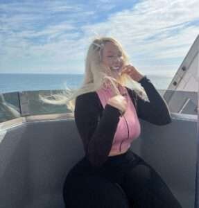 Who Is Bootybyshels? Bio, Wiki, Age, Height, Net Worth, Social Media ...