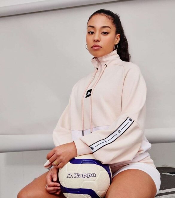 Freestyler Lirian Santos, Biography, Age, Weight, Height, Career, Why ...