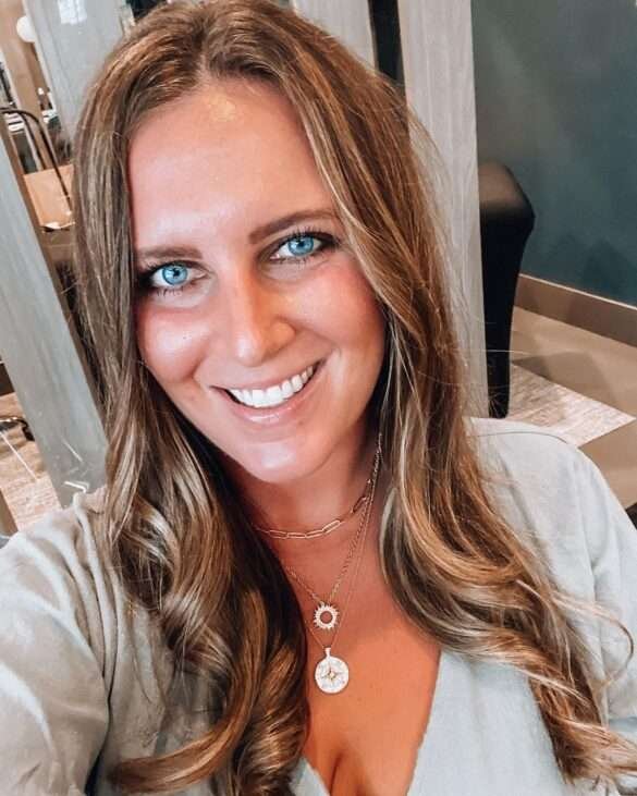 Underwatertori Wiki, Biography, Diver, Age, Tiktok, Family, Education ...