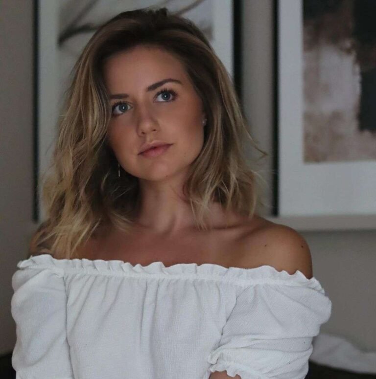 Sarah Eveliina Wiki, Biography, Height, Weight, Age, Family, Modelling ...