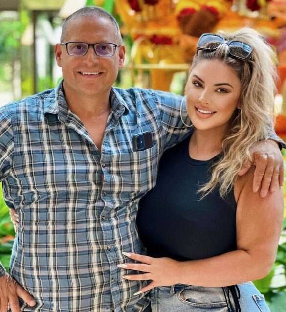 Ashley Alexiss Bio, Wiki, Age, Height, Net Worth, Father, Onlyfans ...