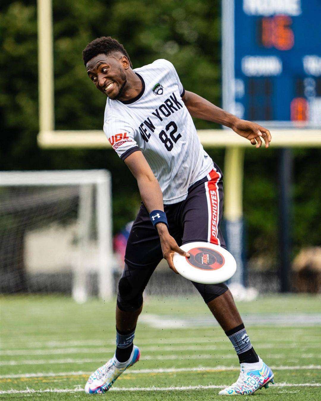 Marques Brownlee(MKBHD) Age, Biography, Height, Weight, Source Of ...