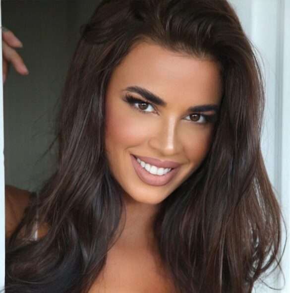 Ivana Knoll Biography, Age, Height, #1 Best Croatian Instagram Model ...