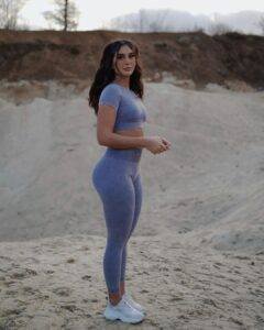 Amanda Fransson Biography, #1 Gorgeous Trainer, Model, Age, Pictures ...