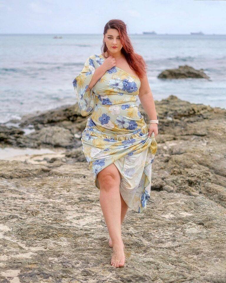 Sara Lyn Biography, #1 Alluring Social Media Celebrity, Model, Age ...