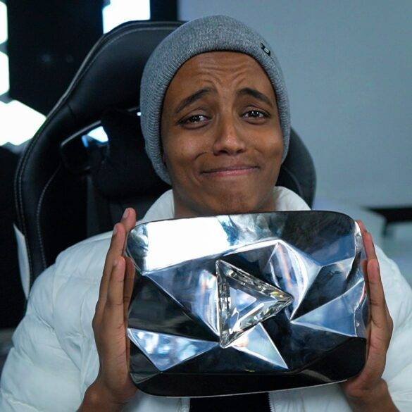 Hassan Suleiman(AboFlah), Biography, Age, Childhood, Social Media ...