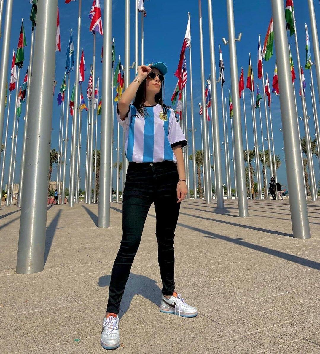 Joanna Bou Nasr Biography, Wiki, Age, Family, Height, Songs ...