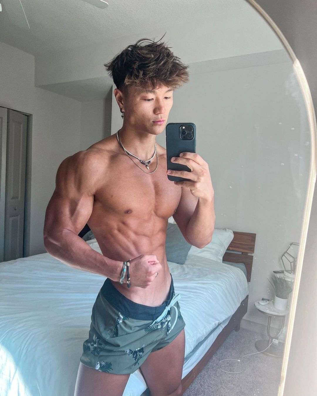 Who Is Jeremy Park? Biography, Wiki, Age, Pictures, Height, Weight, Career, Net Worth, Family ...