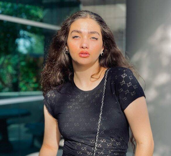 Who Is Lala Sadi? Age, Biography, #1 Stunning Model, Boyfriend ...