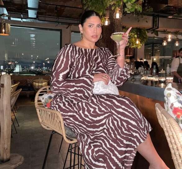 LaTecia Thomas Bio, Wiki, Age, Height, Weight, 1 Best Australian Model ...