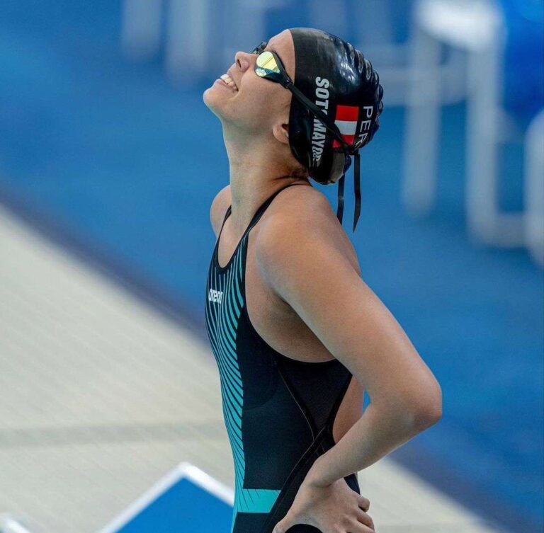 How Tall Is Alexia Sotomayor? Biography, Height, Weight, Social Media ...