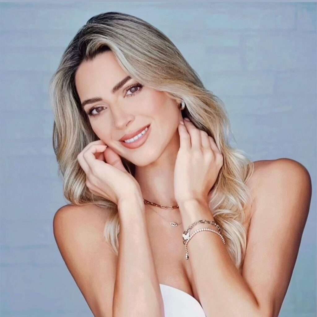 How Old Is Christina Invernizzi? Age, Biography, Wiki, Height, Jordan ...