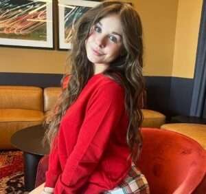 How Old Is Lexi Marvel Fit? Bio, Net Worth, Age, Height, Career ...