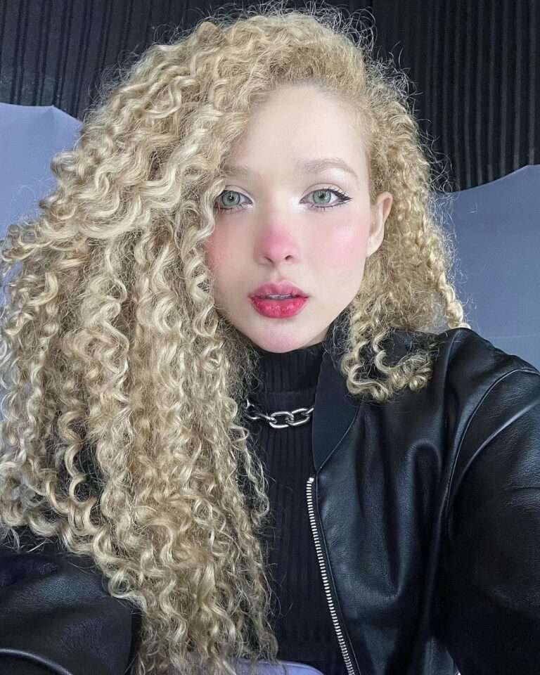 How Old Is Nivea Cavalcante? Bio, Wiki, TikTok, Instagram, Net Worth ...