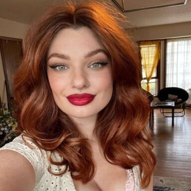 How Old Is Annabel Redd? Height, Bio, Digital Creator, Twitter ...