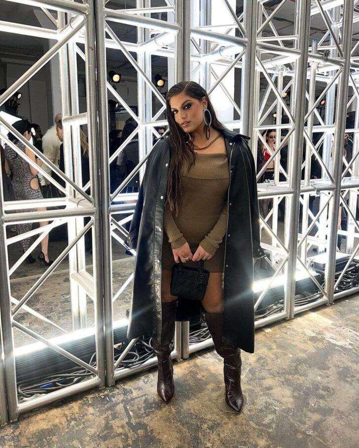 How Old Is Ella Halikas? Bio, Age, Height, Instagram, Net Worth ...