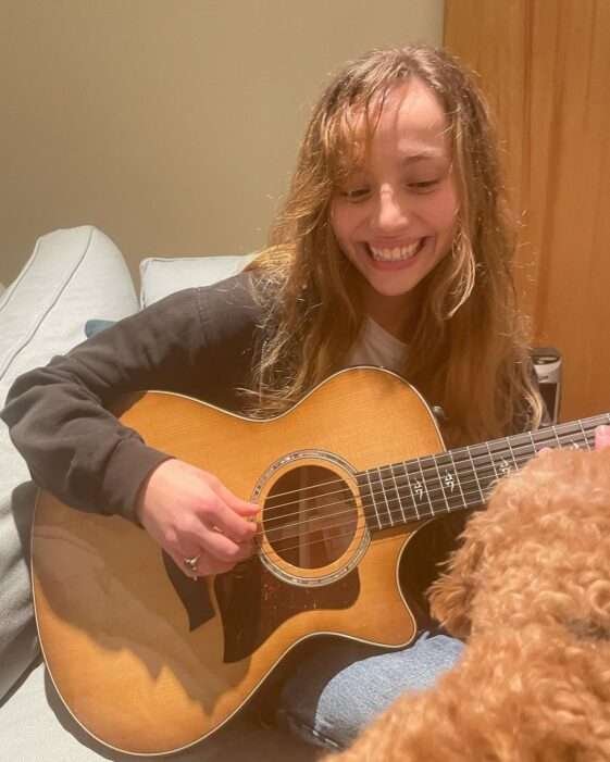 How Old Is Hailey Knox? Bio, Wiki, Height, Age, Singer, Song Writer ...