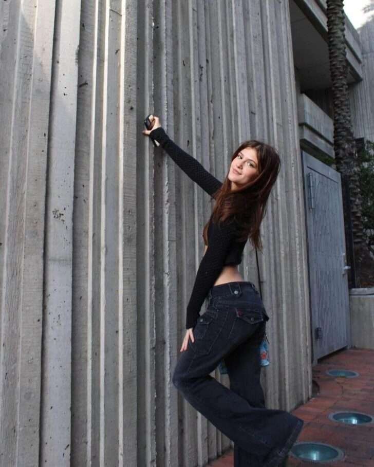 How Old Is Jenny Popach? Bio, Net Worth, Age, Height, Real Name, Mom ...