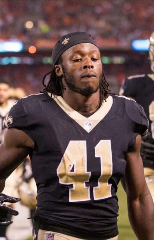 Who Is Alvin Kamara? Bio, Age, Weight, Height, Net Worth, Family ...